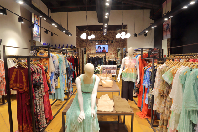 DLF Promenade - Ritu Kumar Label | DLF Promenade